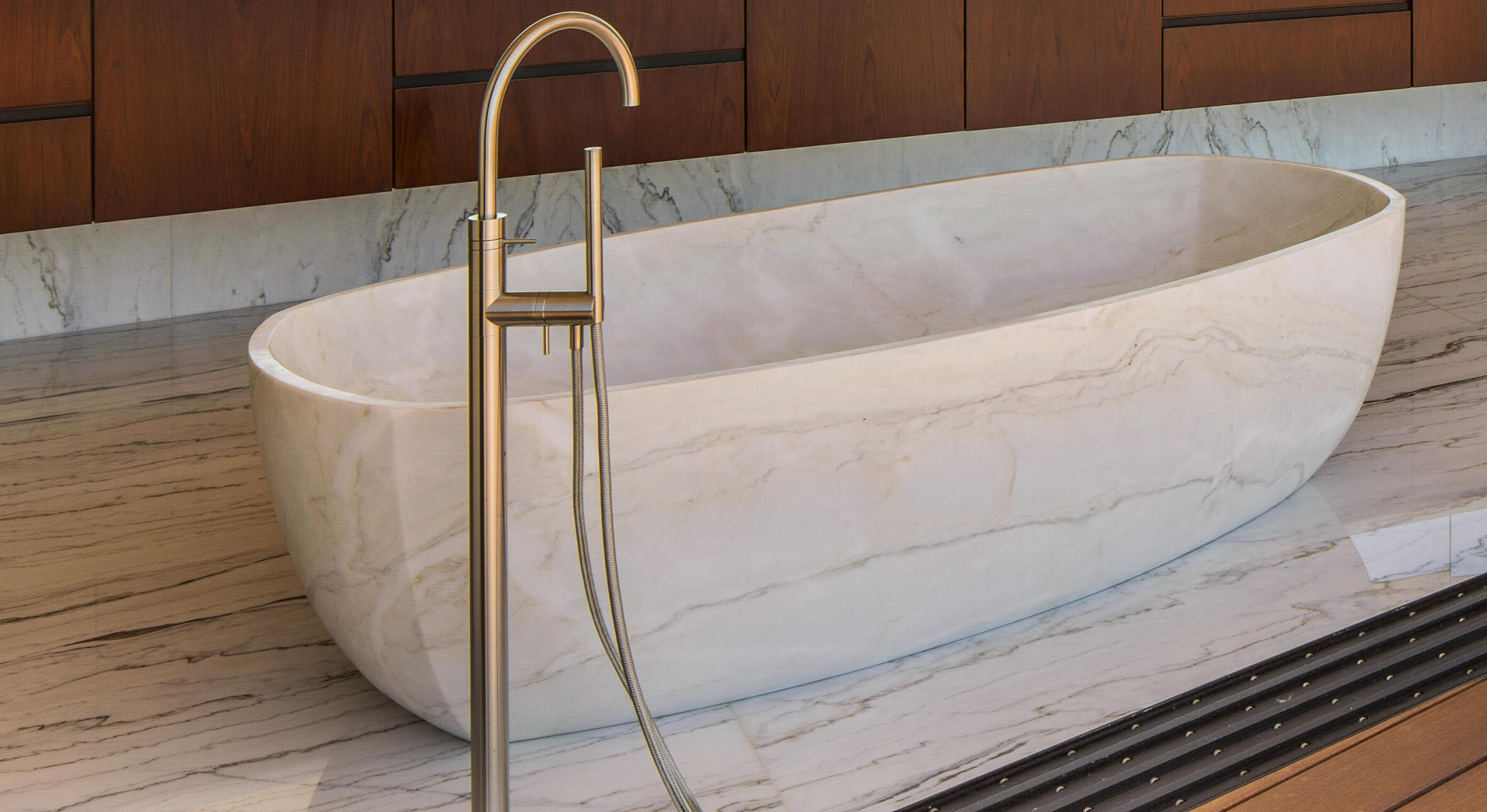 Custom bathtubs